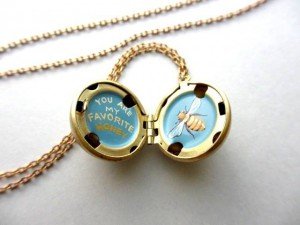 Khara Ledonne's Beautiful Miniature Paintings Inside Tiny Lockets - Art ...