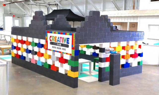Super-Sized Lego-Like Bricks That Let You Build Real Furniture (+Video ...