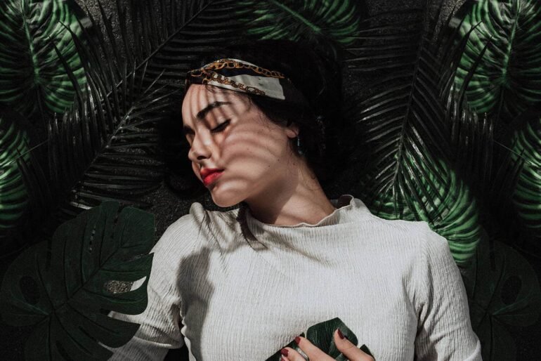 Inside Phoebe Fuller's Triangle World And Fashion - Art-Sheep