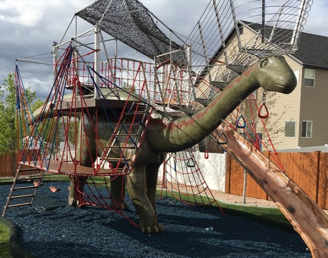 This Dad Made An Incredible 14-Meter Dinosaur Jungle Gym For His Kids ...